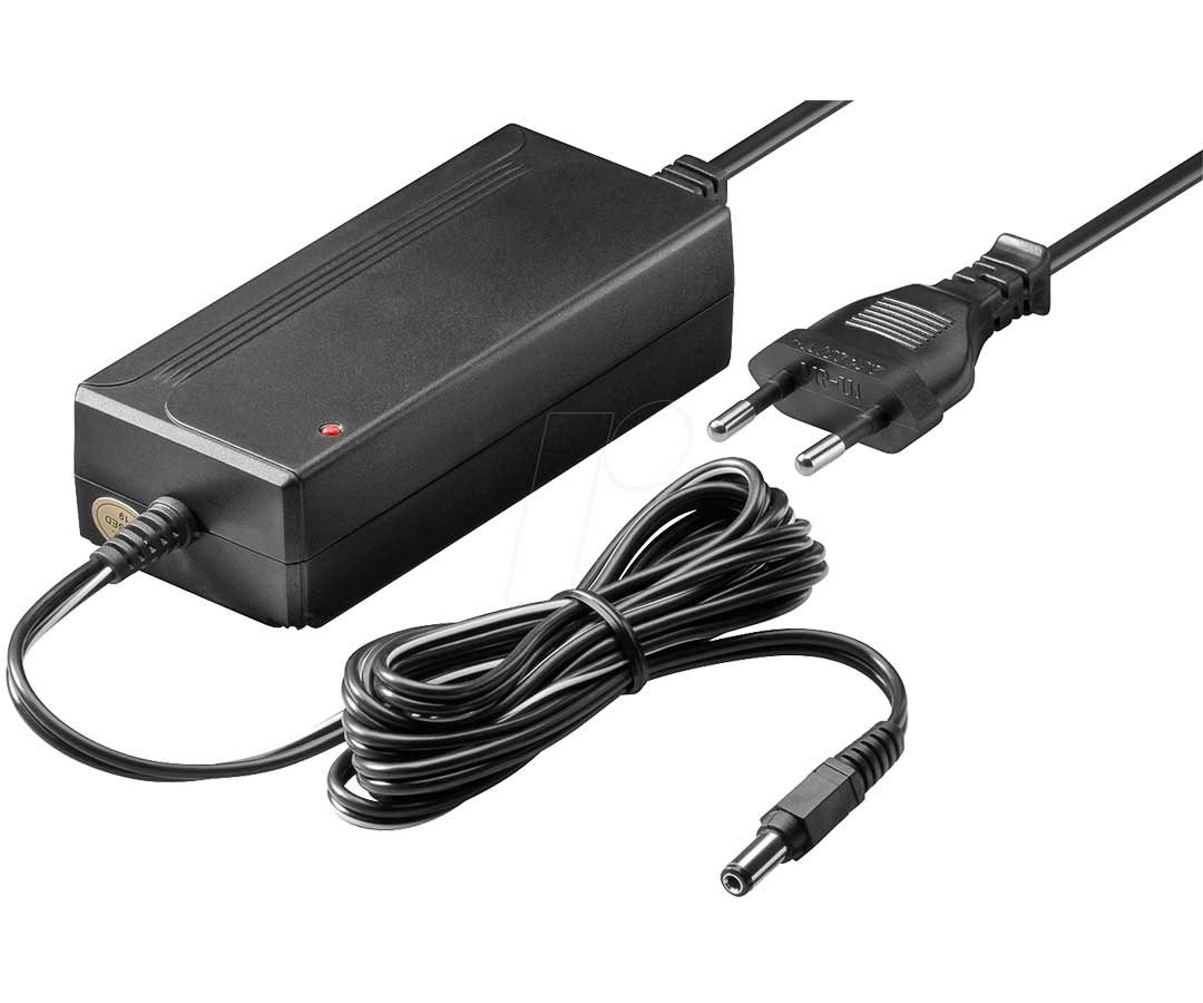 Teleskop-Express: TS-Optics 12 V 3,0 A kompaktes stabilisiertes ...